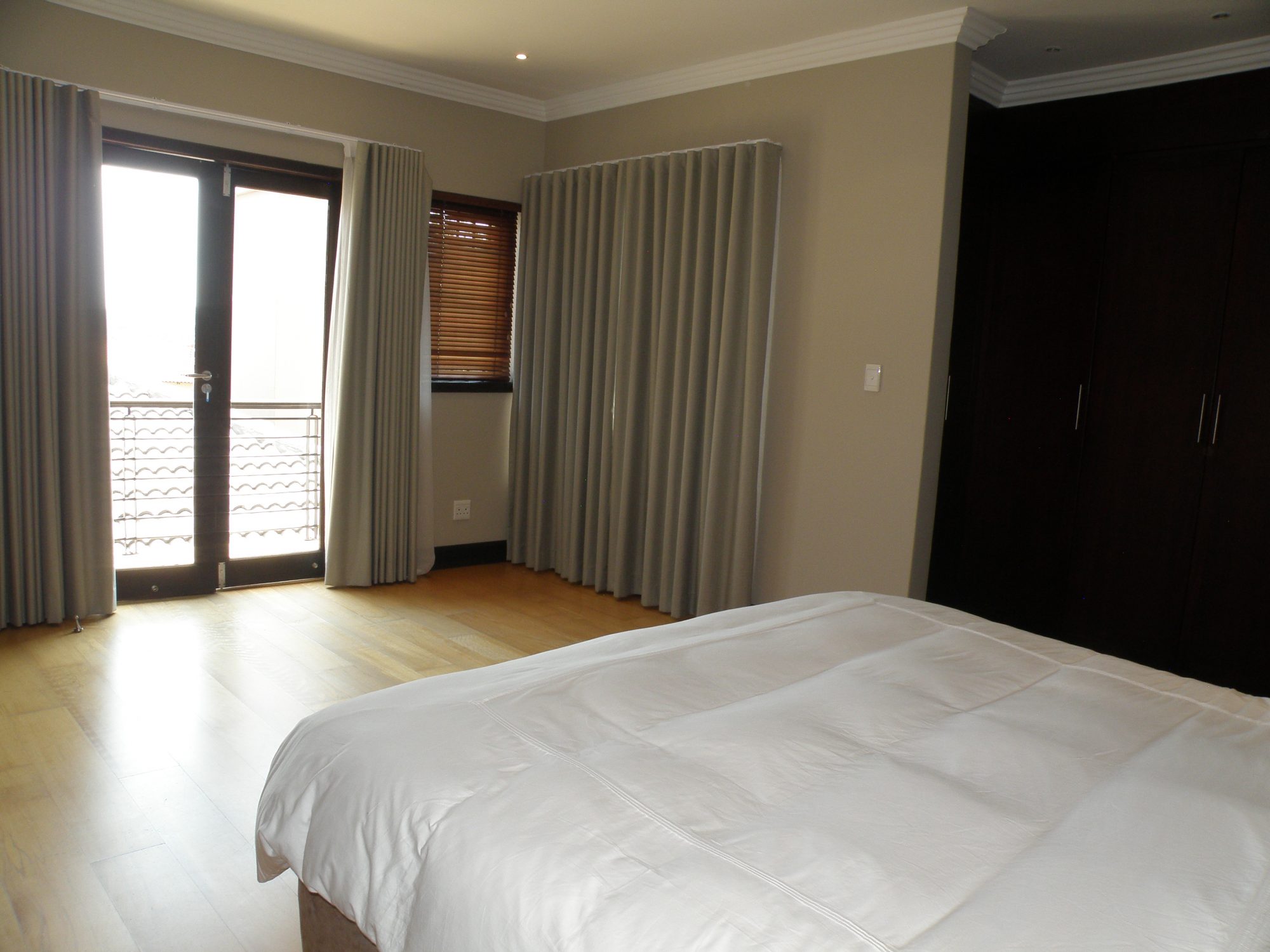 Sable Hills Waterfront Estate: Spacious 3 Bedroom House Close to Dam ...